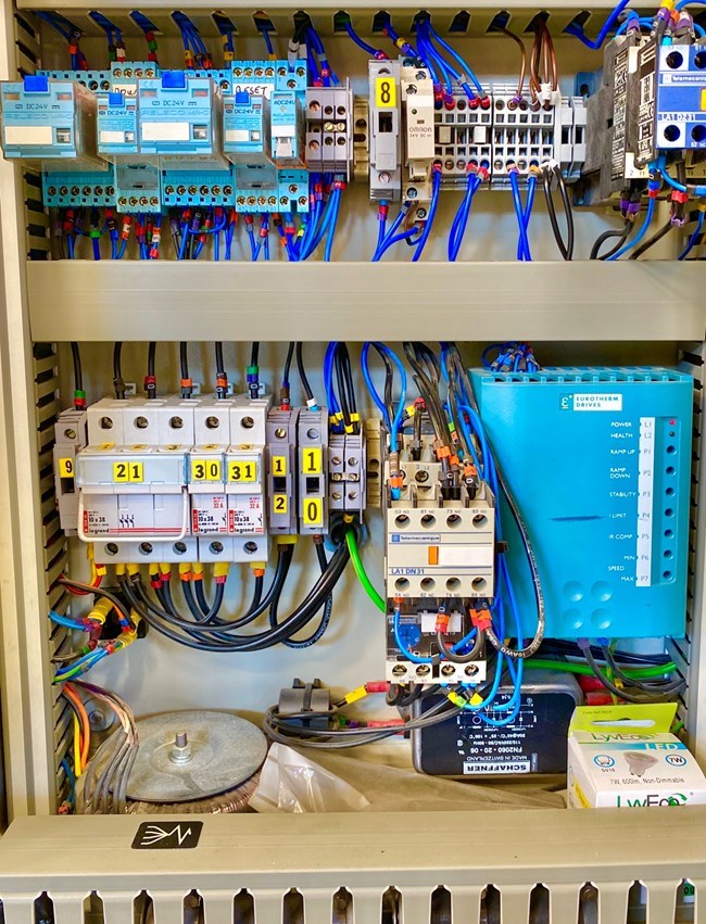 6stn Setmaster A4P | pressXchange