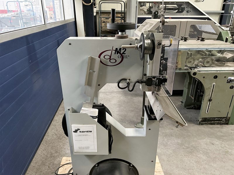 DeLuxe Bostitch M2 wire stitcher with G8 head | pressXchange