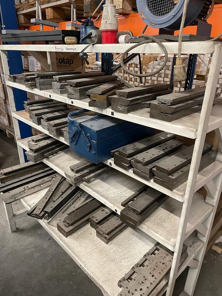 Kugler 341 2R punching machine | pressXchange