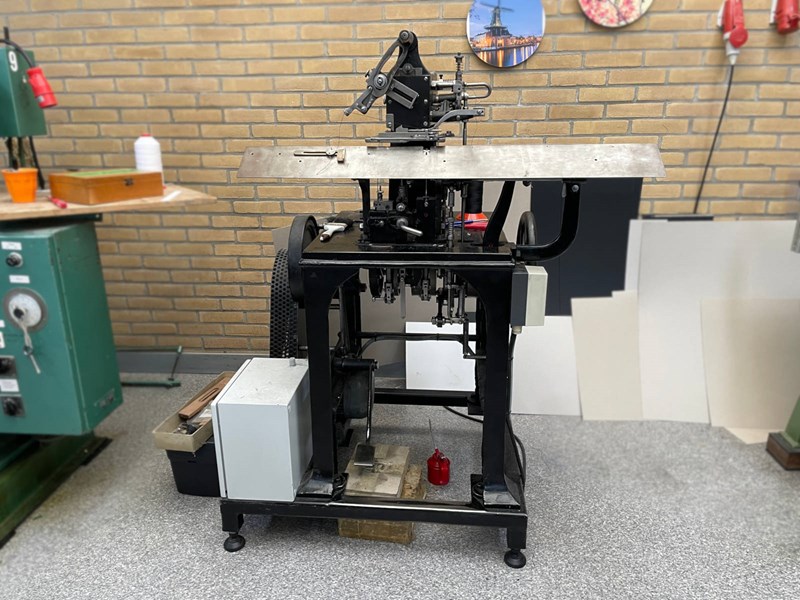 Müller Martini knot sewing machine | pressXchange