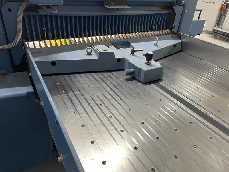 Schneider Senator 132 SC Video cutting line | pressXchange