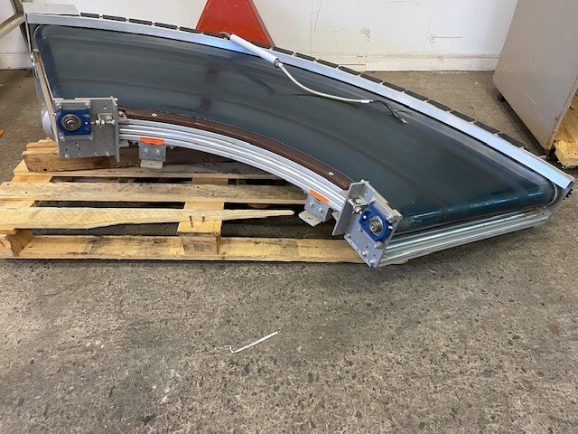 Transnorm belt 90° curve conveyor | pressXchange