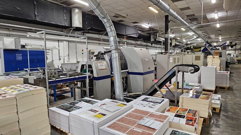 Kolbus BF512 Casing In Line with Sigloch Preparation + Kolbus HD130 ...