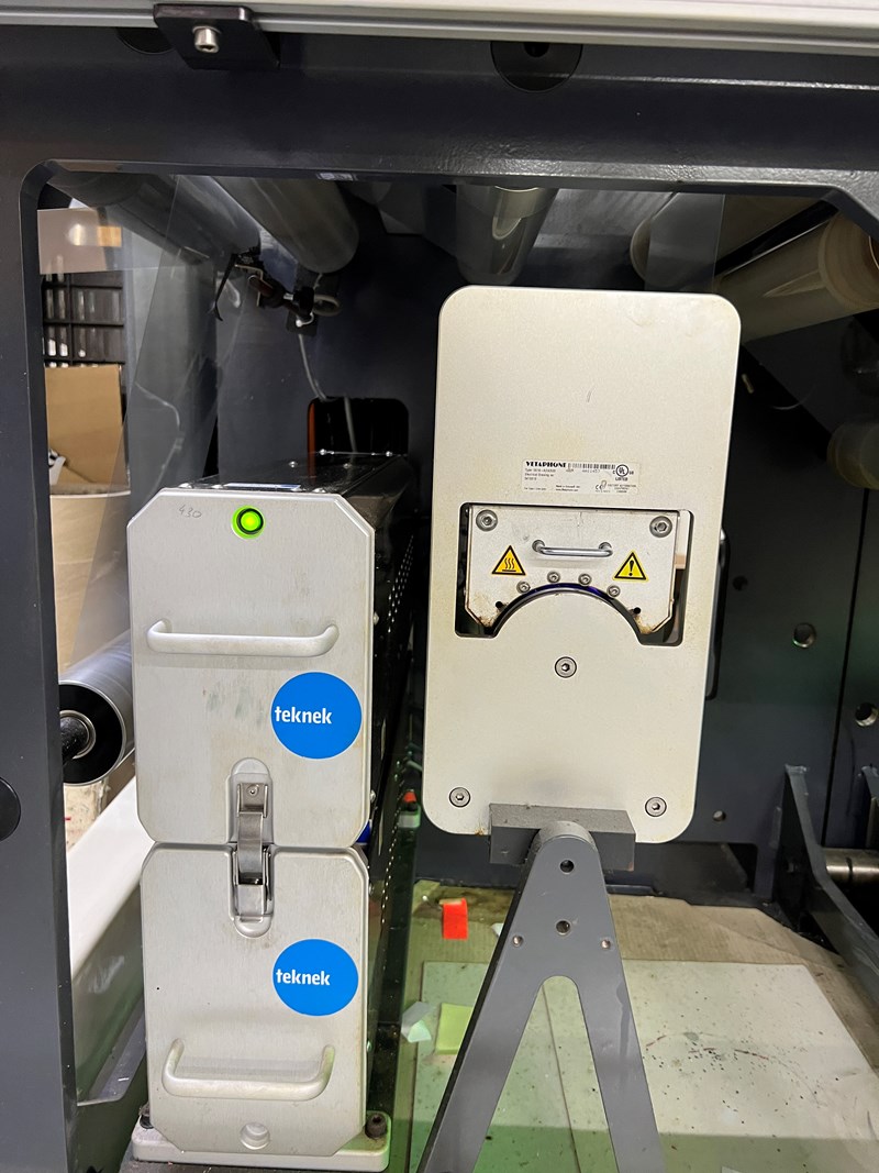 NilPeter FA17 | pressXchange