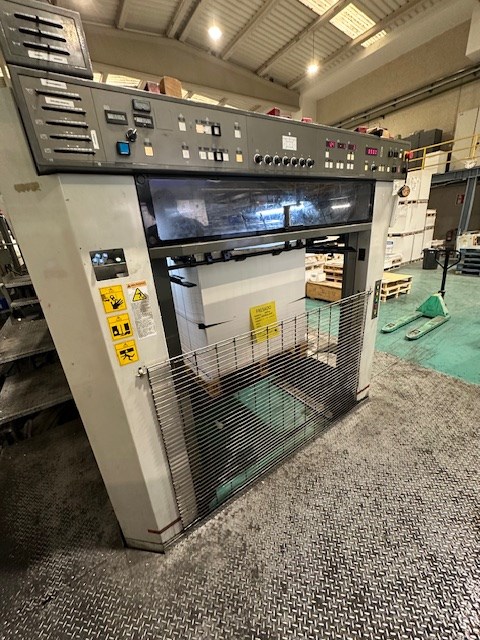 Komori Lithrone LS 840P+CX LED UV (Hybrid) | pressXchange