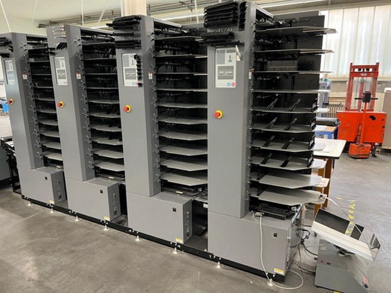 Duplo i-SADDLE Collator-Booklet maker - 40 bins with finisher ...