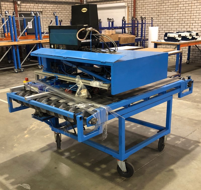 Nordson Hotmelt gluer 4x straight line | pressXchange