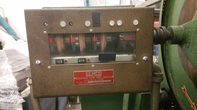 Thomson National 8-7 33 x 47 Inch Hand fed Clam Shell Die Cutter ...