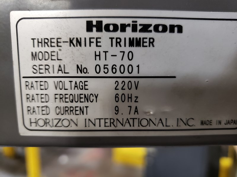 Horizon HT 70 Three Knife Trimmer | pressXchange