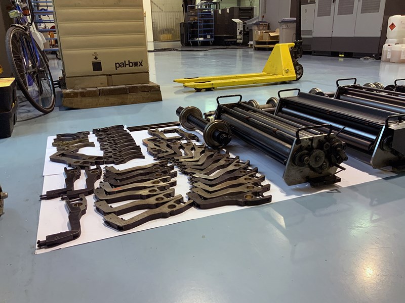 Heidelberg Numbering + Perforating for MO with many many spare parts ...