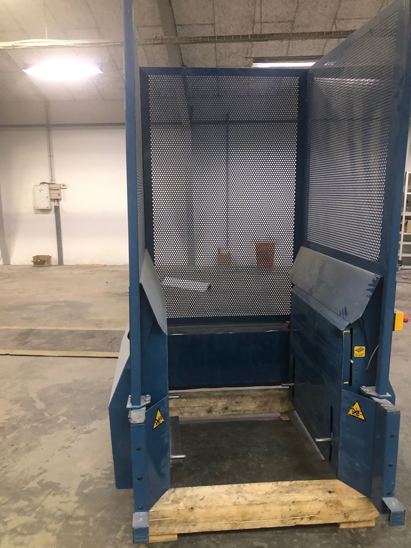 Biva PALOMAT Flexomatic pallet dispenser | pressXchange