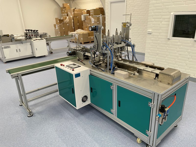 EarLoop Machine OYD-FMM (1+2) Three Layer Hospital mask making machine ...