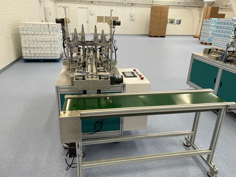 EarLoop Machine OYD-FMM (1+2) Three Layer Hospital mask making machine ...