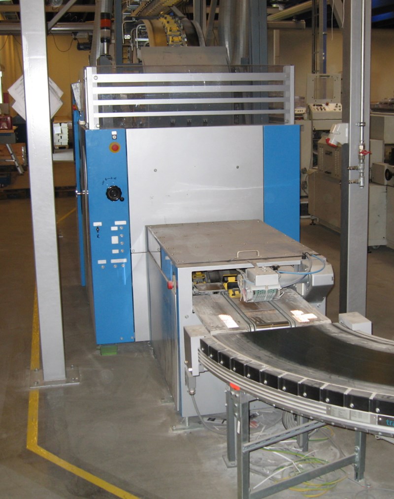 Ferag SNT-U trimmer with block feeder | pressXchange