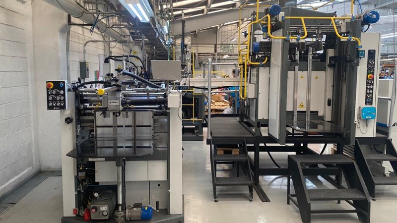 Crathern Fully Automatic Rigid Box Wrapping Systems | pressXchange