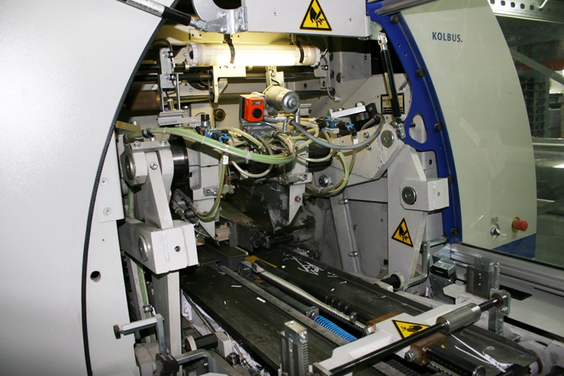 Kolbus HD 130 three knife trimmer | pressXchange