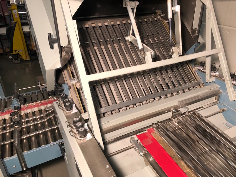 MBO T-800/444 all buckle folder | pressXchange