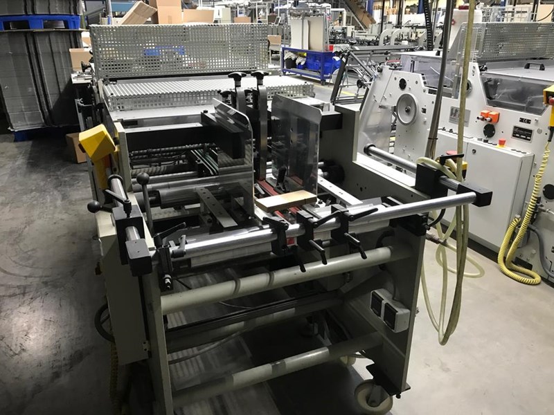Heiber & Schroder Tray erecting machine CE 650 1 | pressXchange