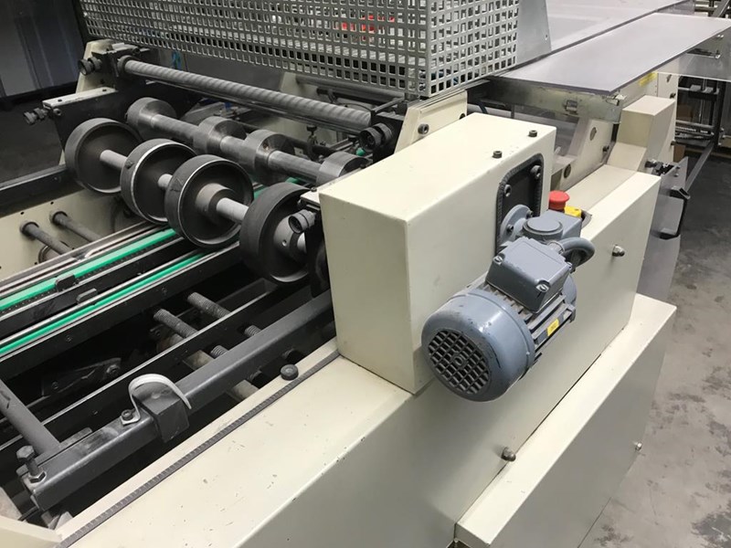 Heiber & Schroder Tray erecting machine CE 650 1 | pressXchange
