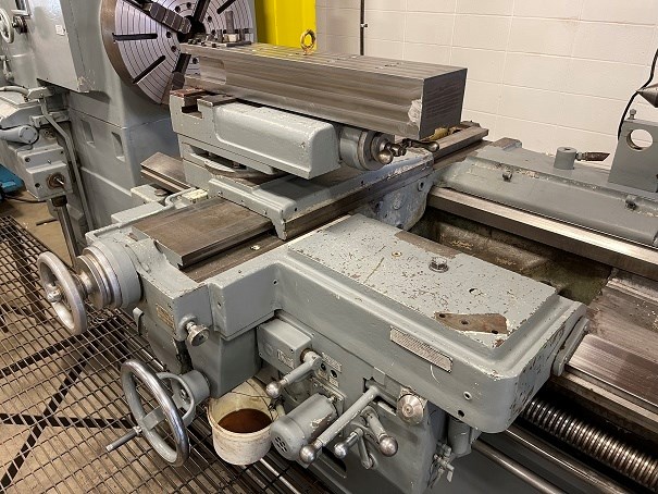 LeBlond Heavy Duty Engine Lathe Model 3220 (Custom Sliding Gap Bed ...