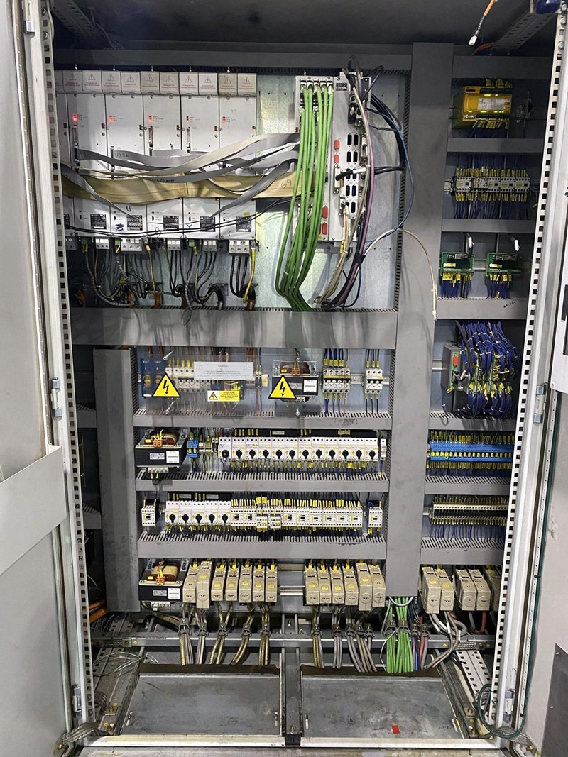 TRIMILL 6 AXIS CNC HORIZONTAL MACHINING CENTER | pressXchange