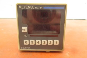 Keyence RC-14 Electronic Preset Counter, 7 Segment LED, 4 Digit Display ...