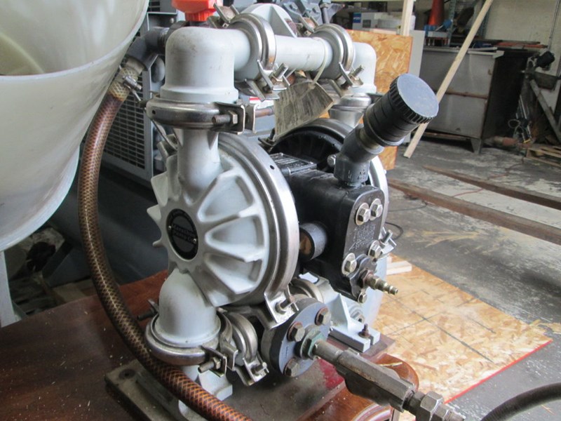 Marathon Model MP04P Air Powered Double Diaphragm 100 Psi Pump W/Valve ...