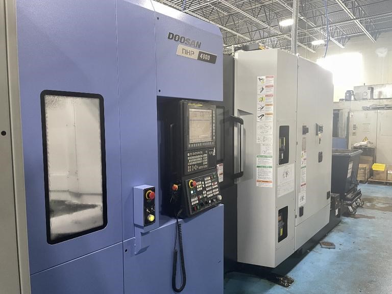 Doosan NHP 4000 Horizontal Machining Center with Full 4th-Axis, Spindle ...