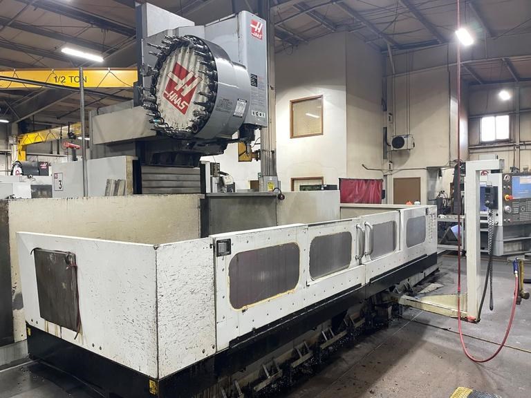 Haas VS-3 Vertical Machining Center 150" x 50" x 50" Travels, 50 Taper ...