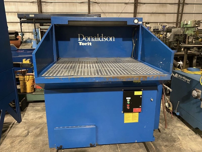 SOLD - 2000 CFM DONALDSON TORIT DOWNDRAFT BENCH DUST COLLECTOR | 2008 ...