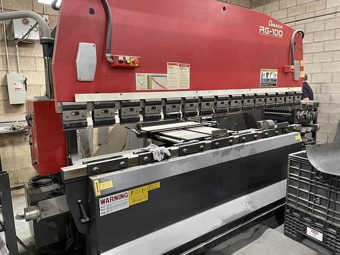 AMADA RG 100 UPSTROKING HYDRAULIC PRESS BRAKE W/ HURCO AUTOBEND 7 CNC ...