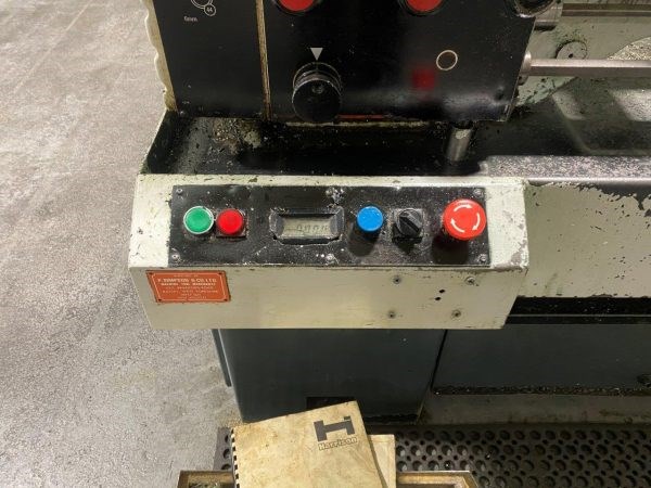 Harrison Type VS-330 Tool Room Centre Lathe | pressXchange