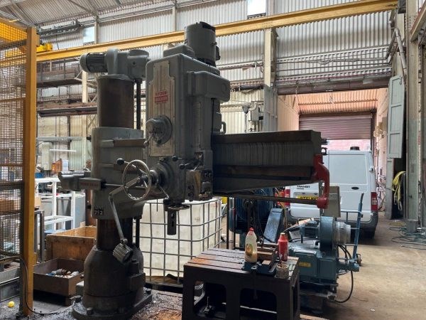 Kitchen and Walker 6ft3 Radial Arm Drill | pressXchange