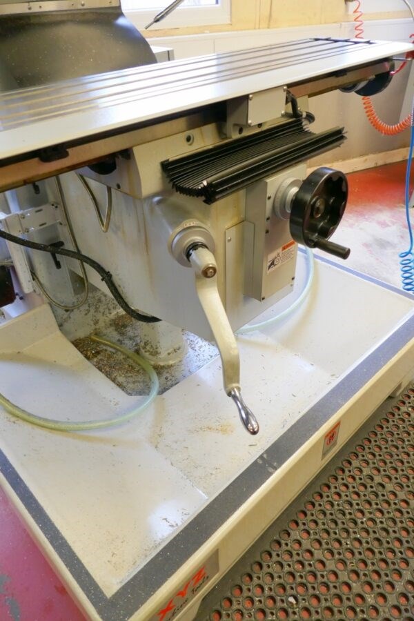 XYZ KMX 2000 CNC Turret Mill (2022) | pressXchange