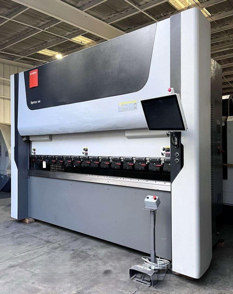 Bystronic Xpress 100/3100 CNC Press Brake 2022 equipped with Bystronic ...