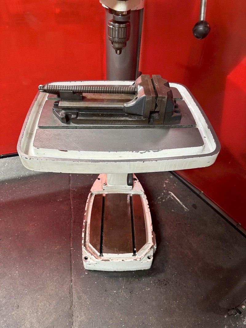 DoAll DG-24 24" Gear Head Floor Drill Press (HEAVY DUTY GEARED HEAD ...