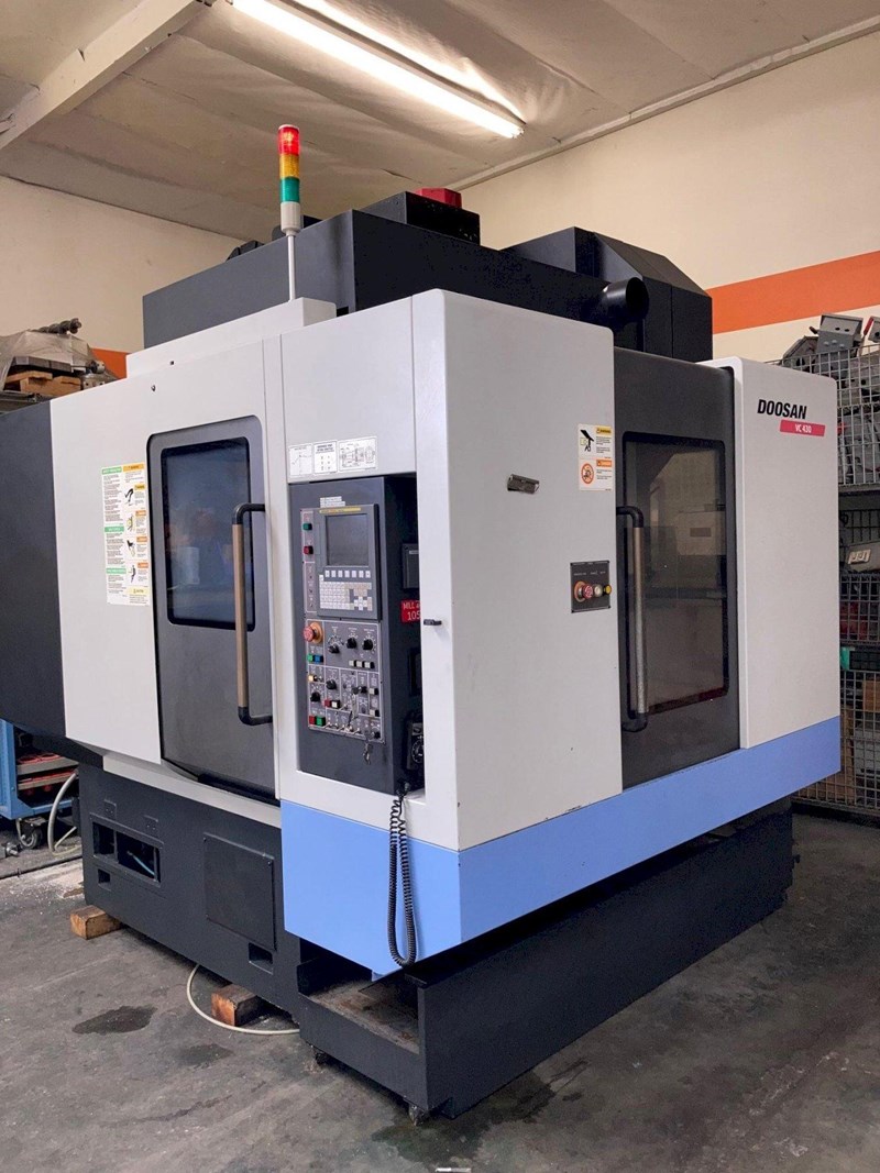 Doosan VC-430 Twin Table VMC 2012 with: Twin Pallets, Fanuc i Series CNC Control, 40-ATC ...