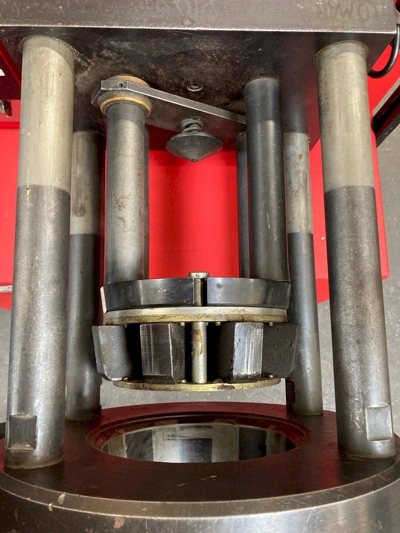 Eaton Aeroquip FT1390-115 Floor Hydraulic Hose Crimp Machine 2017 with ...