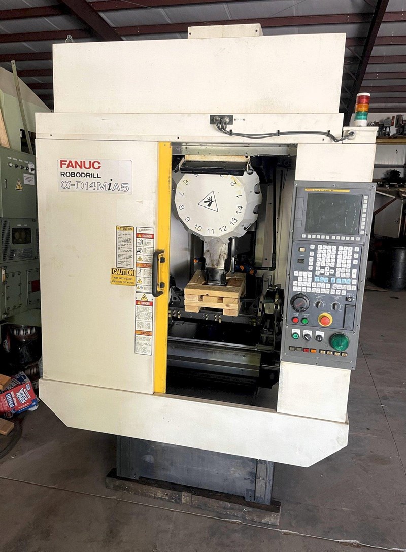 Fanuc Robodrill Alpha D14MiA5 Vertical Machining Center 2012 with DDR ...