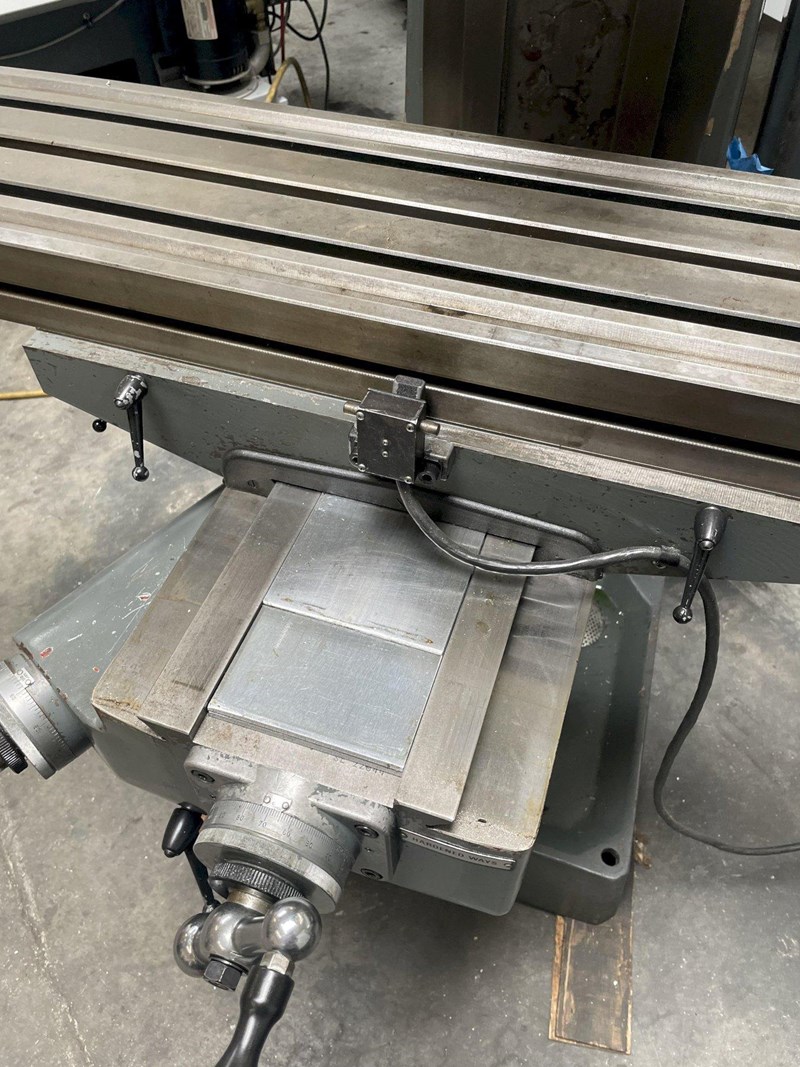 Lagun FTV-2 Vertical Knee Mill 10" x 50" Table, Vari Speed, Servo Power ...