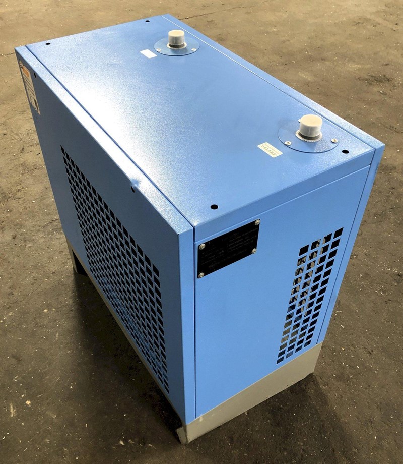 Master MST-15VFD+ Screw Air Compressor with DH-20AC Refrigerated Air ...