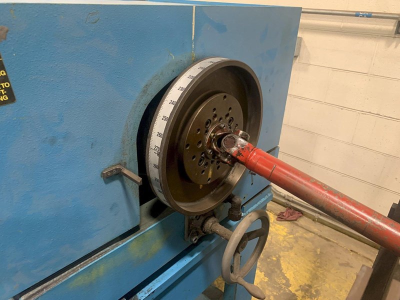 2,200 lb. Schenck Model HL5V Horizontal Balancing Machine | pressXchange