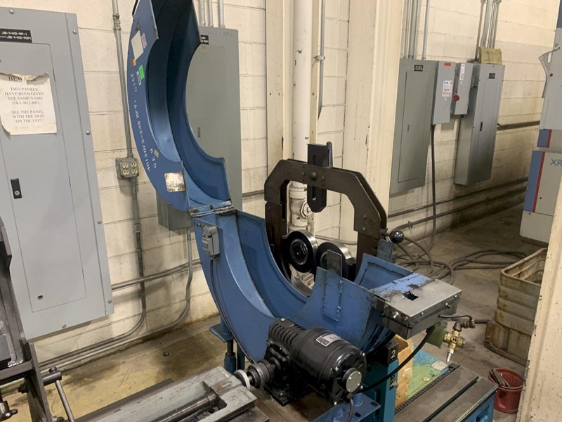 2,200 lb. Schenck Model HL5V Horizontal Balancing Machine | pressXchange