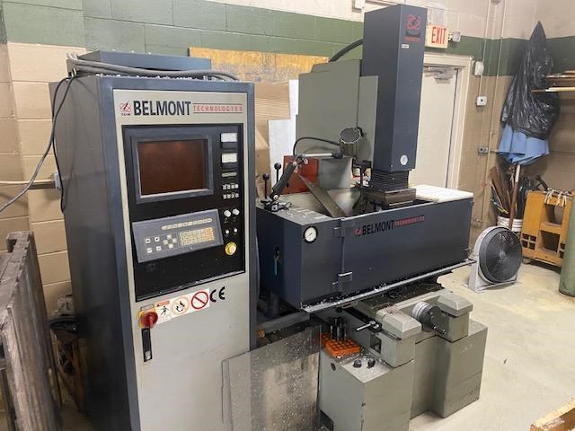 Belmont Maxicut 75 amp EDM Machine, s/n 97FB23604, with System 3R ...