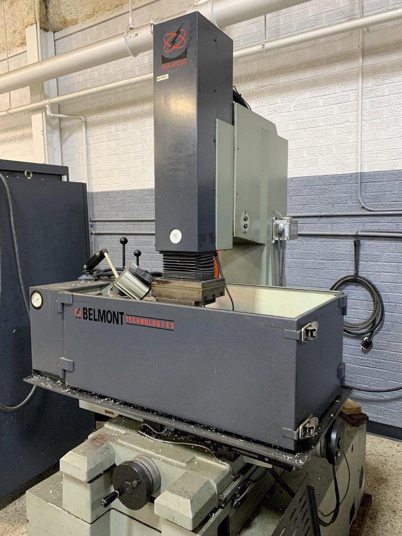 Belmont Maxicut 75 amp EDM Machine, s/n 97FB23604, with System 3R ...