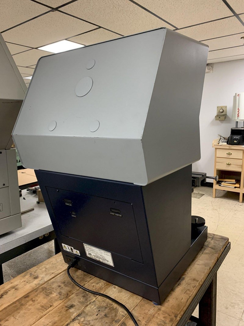 14" OGP Top Bench Optical Comparator and Measuring Machine, New 1995 ...