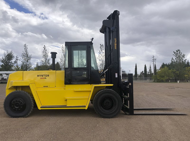 Hyster H300XL Forklift 30,000lbs | pressXchange