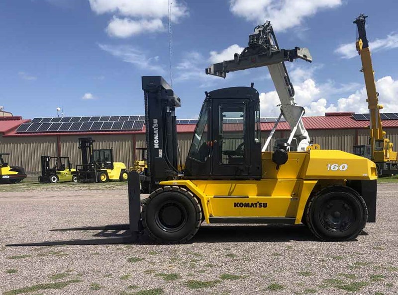 Komatsu FD160E-8 Forklift | pressXchange