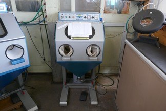 IEPCO Peenmatic 620 S Micro blasting 550 x 350 x 400 mm | pressXchange