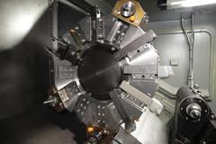 Hurco TMX-8i CNC Lathe with Renishaw Tool Presetter, Parts Catcher ...